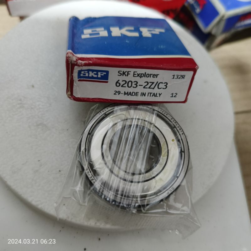 Jual 6203 ZZ C3 / 6203 2Z C3 SKF Ball Bearing ( Tutup Besi 2 Sisi ) | Shopee Indonesia