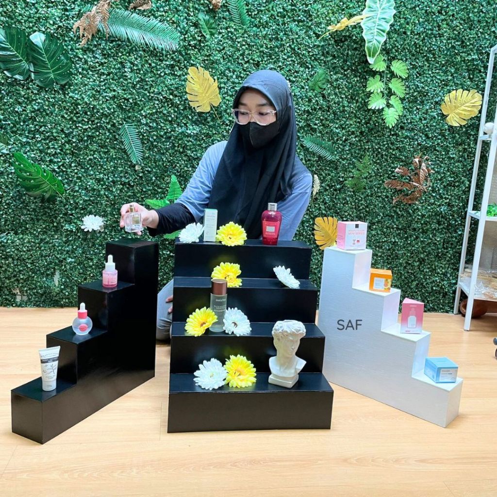 Jual SAF Tangga Podium Kayu Ukuran Jumbo - Properti Foto Produk ...