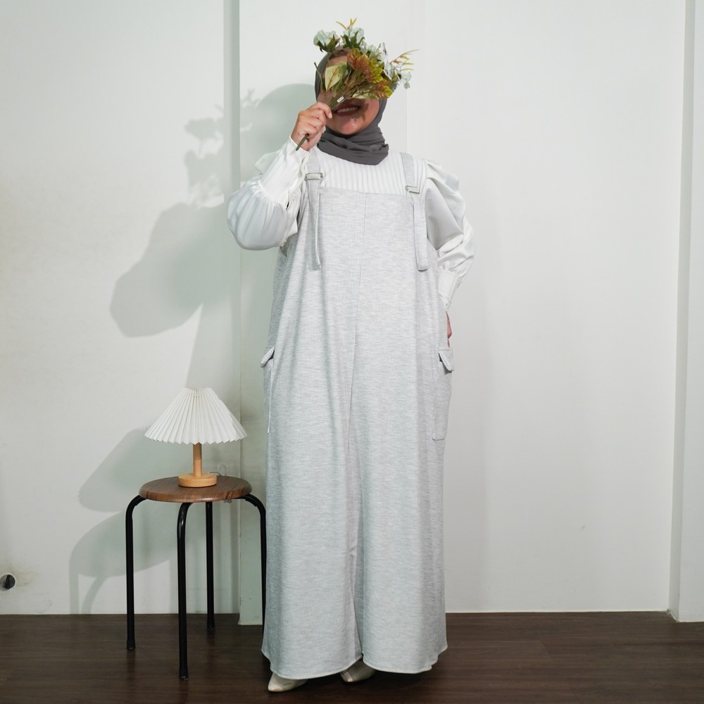 Jual Mybamus Dania Overall Cargo Dress - Overall Rok Kekinian - Dress ...