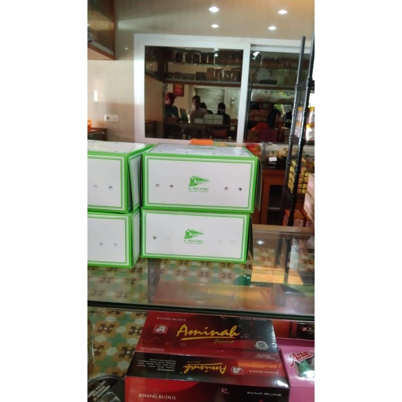 Jual Wingko babat kereta api isi 20pcs | Shopee Indonesia