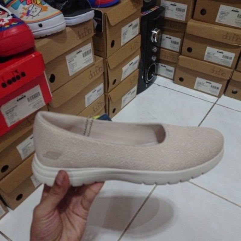 Jual sepatu original obralan mall dijamin ORI 1000% | Shopee Indonesia