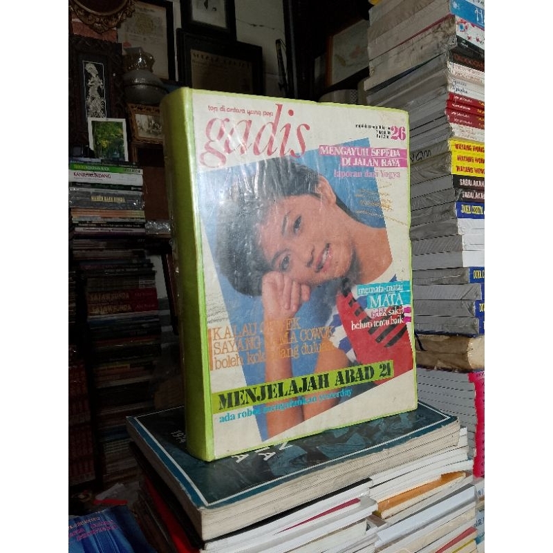 Jual MAJALAH GADIS BUNDEL TAHUN 1985 / BENDEL 8 MAJALAH | Shopee Indonesia