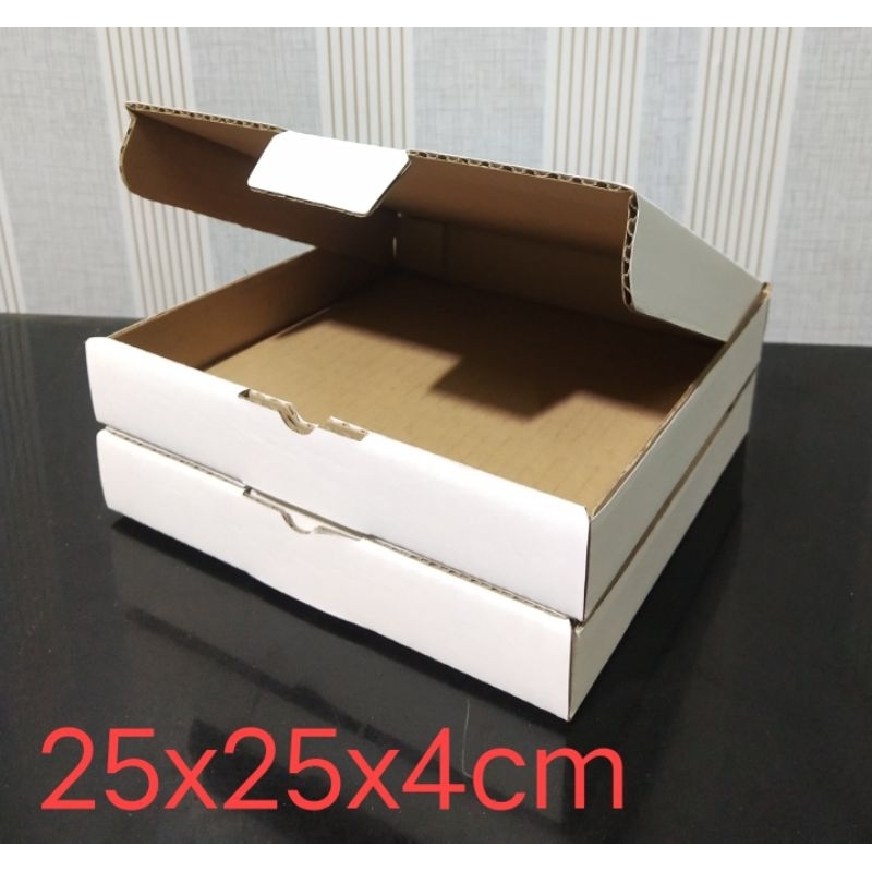 Jual kardus box diecut PUTIH 25x25x4cm | Shopee Indonesia