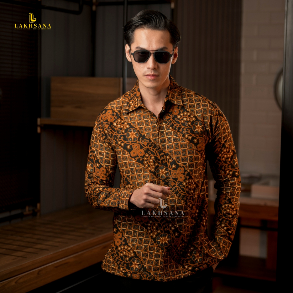 Jual Lakhsana Batik Tulis Motif Raden - Kemeja Batik Tulis Premium ...