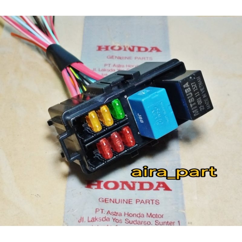 Jual box sekring full set rumah sikring pusat semua motor honda beAT FI ...