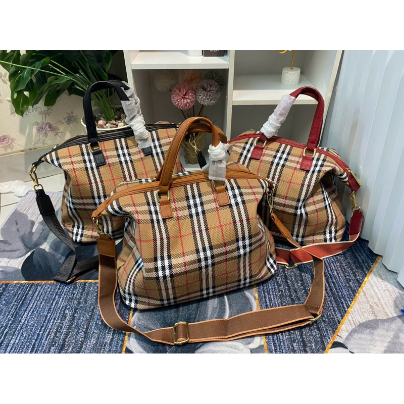 Jual BUR BERRY TOTE TWEED ZIPPER | Shopee Indonesia