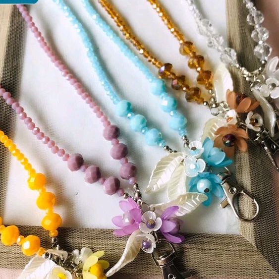 Jual ID CARD HOLDER | LANYARD NAME TAG MANIK MANIK | Shopee Indonesia