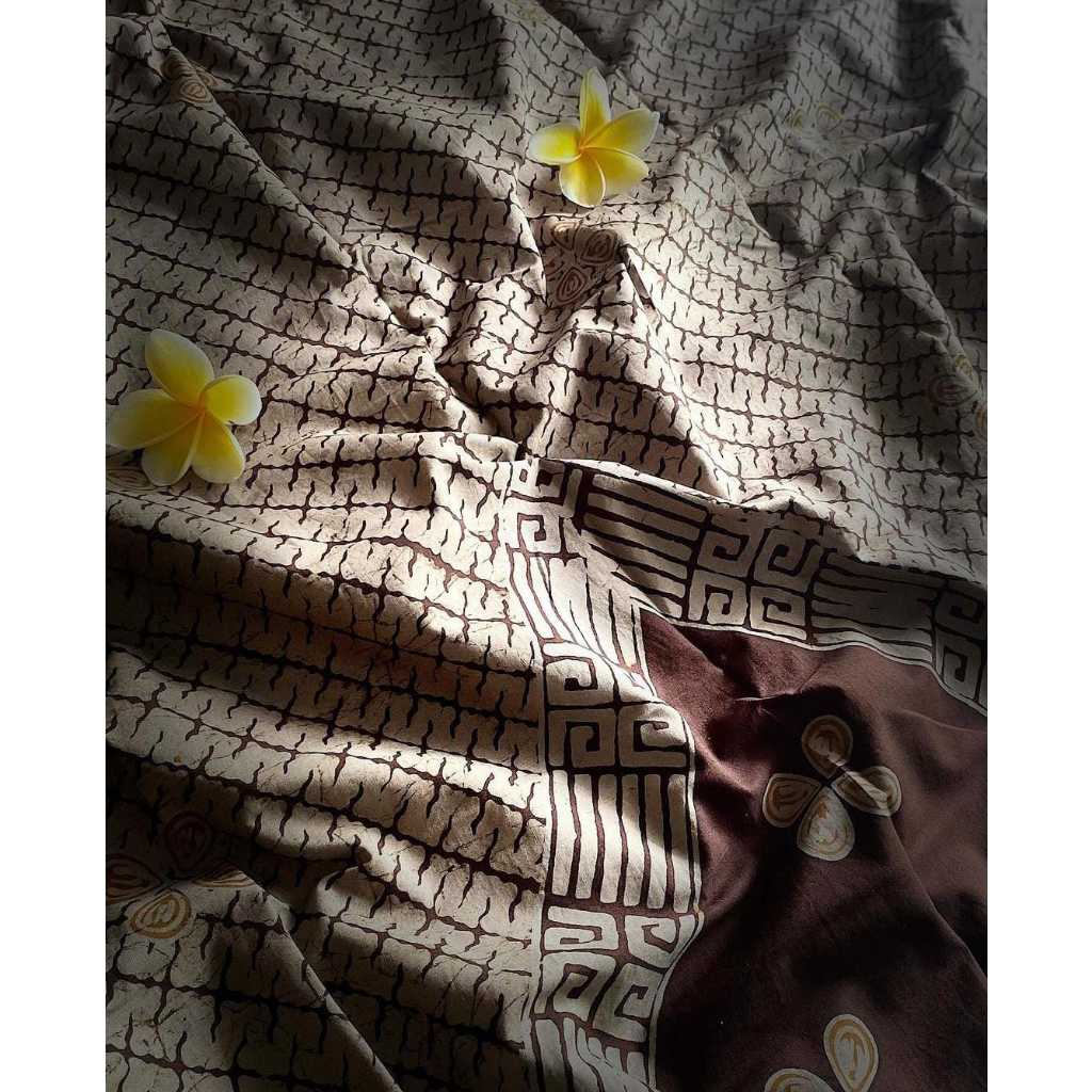 Jual Kain Batik Motif Sembrug Cacing Dan Biji Pala | Shopee Indonesia