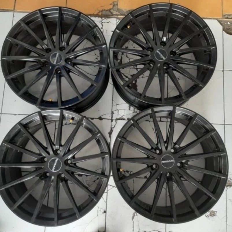 Jual Velg Mobil VOSSEN Ring 18 Lebar 8 PcD 5X114,3 ET45 | Shopee Indonesia