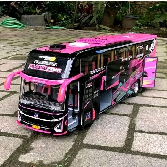 Jual bus mainan anak jb5 black pink sj full lampu Leed bus viral ...