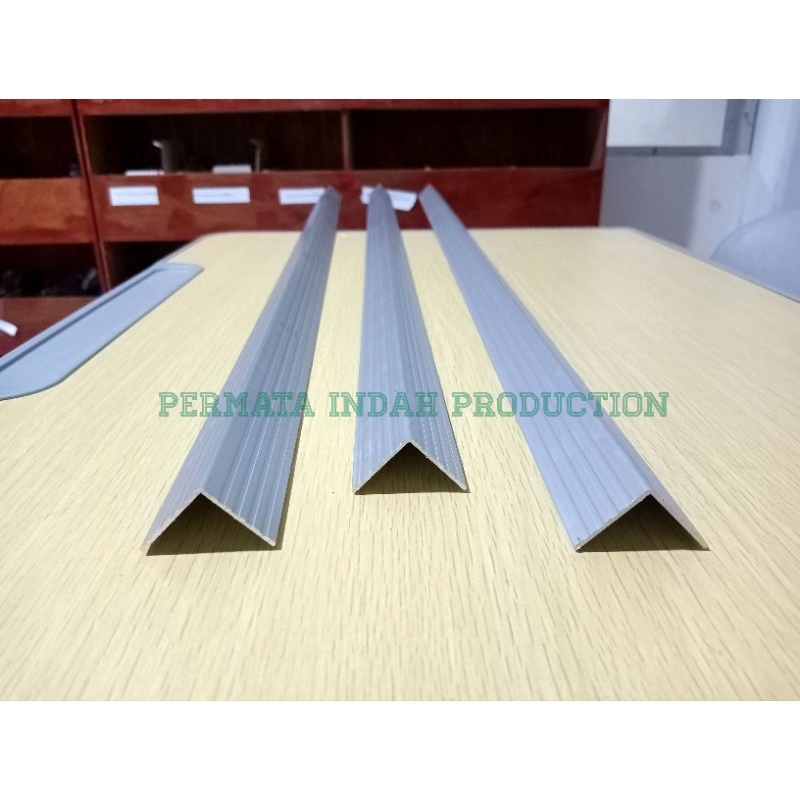Jual LIST ALUMINIUM L 150 CM LIST SIKU BOX LIST ALUMINIUM BAHAN TEBAL ...