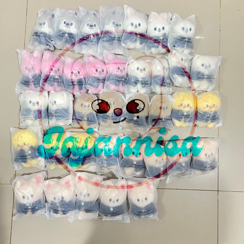 Jual Ready Stock SKZOO 10 cm mini ori magic school fanmeeting Stray ...