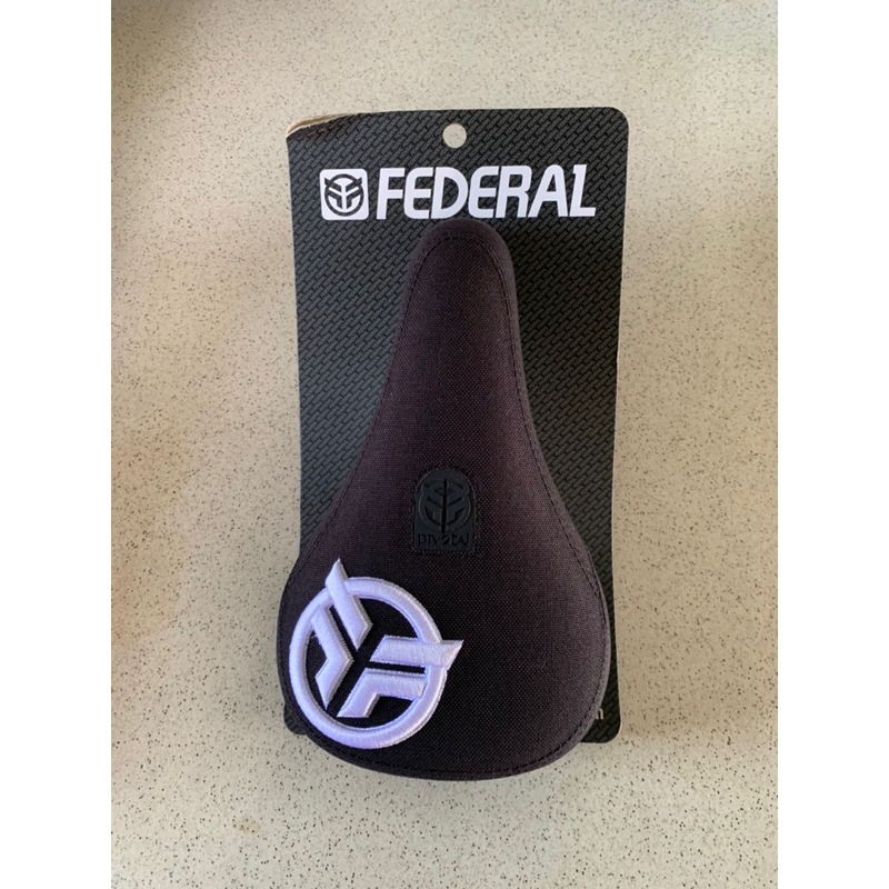Jual Federal Mid Fat Pivotal Logo White, Red Roses, Blue Camo Logo ...