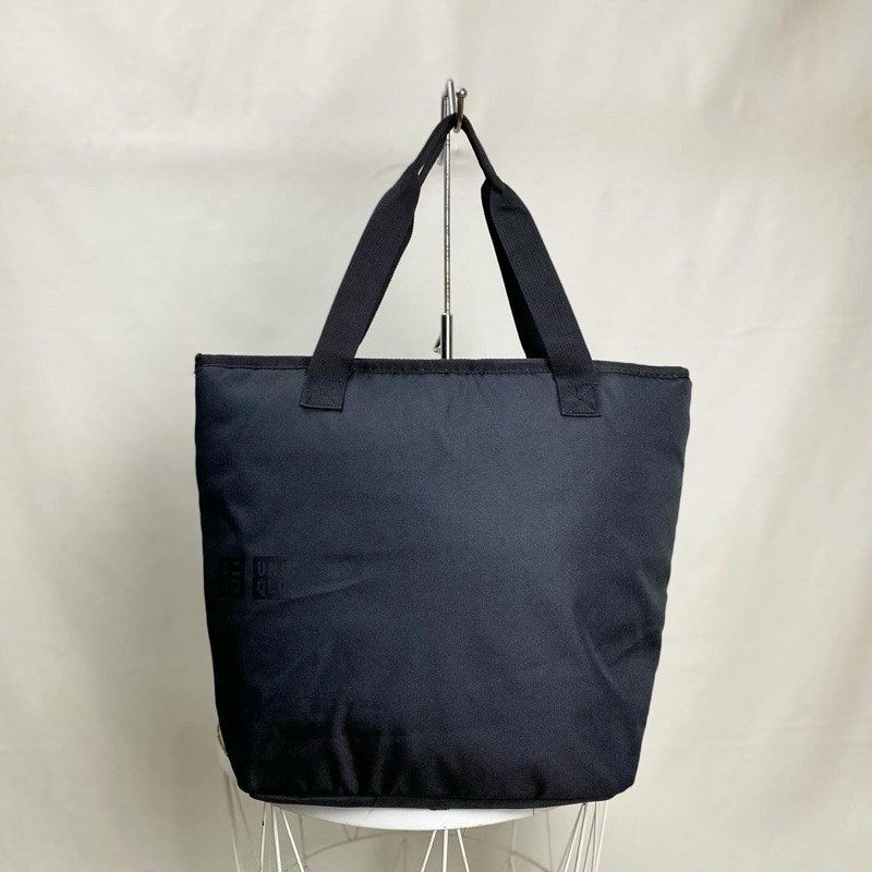 Jual Tas Totebag UNIQLO | Shopee Indonesia