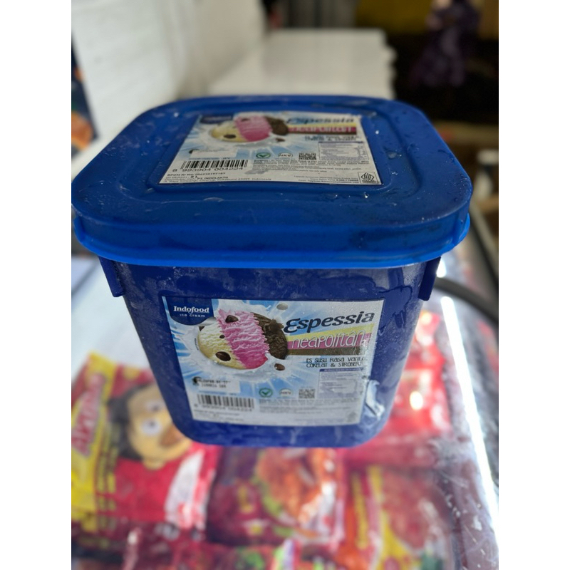Jual Indoeskrim Espessia Ice Cream Neapolitan Bulk Biru / Es Krim ...