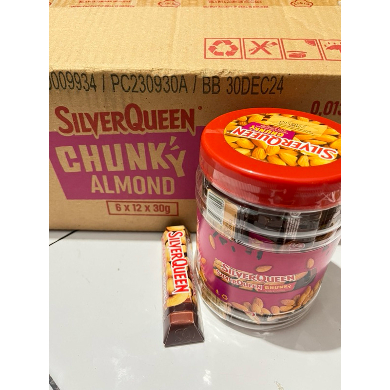 Jual Silverqueen / Chunky jar 30gr x 12 pc | Shopee Indonesia