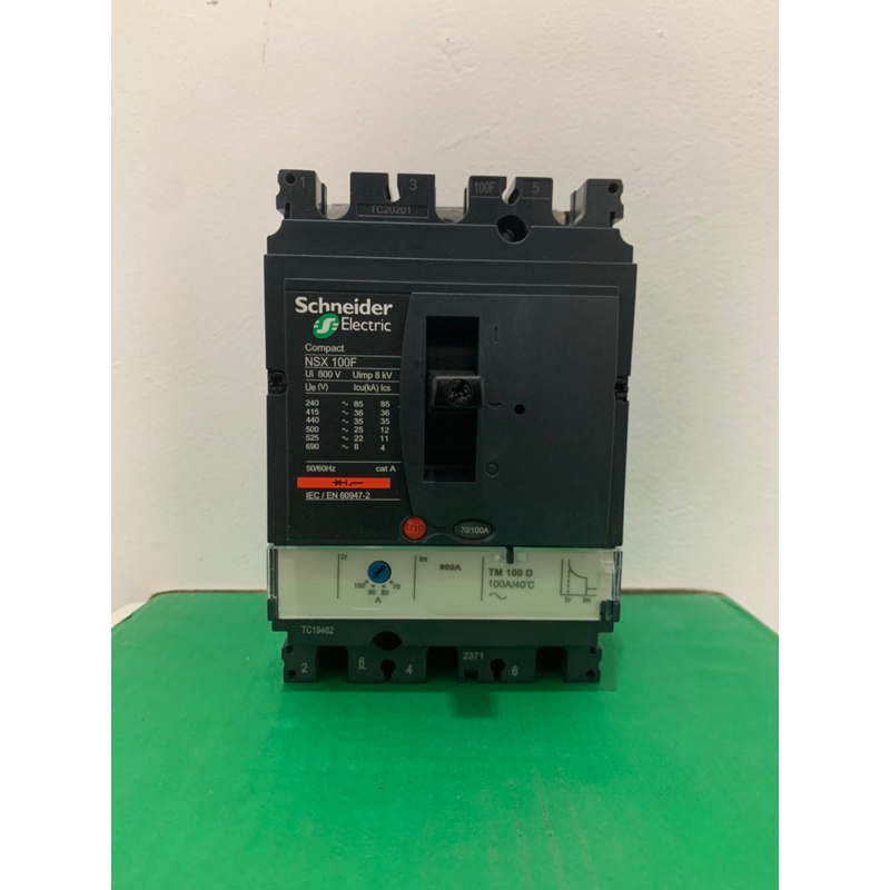 Jual SCHNEIDER MCCB NSX 100F 3P 100A - LV429630 | Shopee Indonesia