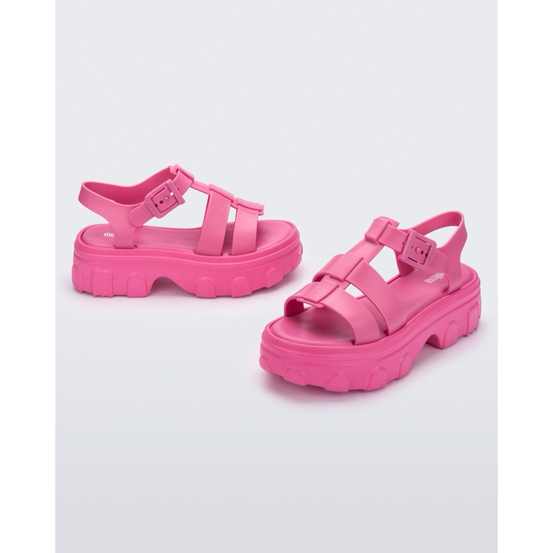 Jual Sandal by ess mil guava ( baca deskripsi ) | Shopee Indonesia