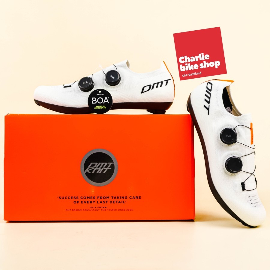 Jual Sepatu Cleat Road Bike DMT KR0 Cycling Shoes - White | Shopee ...