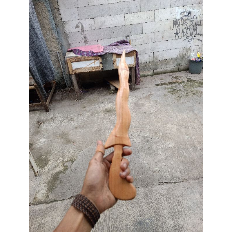 Jual Keris mainan dari kayu/keris Jawa/keris beladiri/aksesoris ...