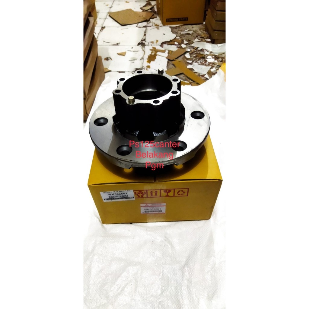 Jual Nap roda belakang wheel hub rear mitsubishi Canter 125 HD | Shopee ...