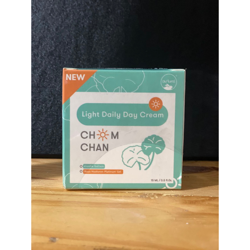 Jual Chomchan Light Daily Day cream original/ Cream Pagi Chomchan ...
