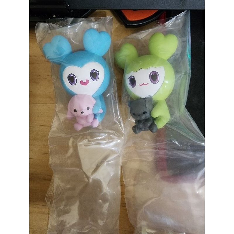 Jual TWICE MASCOT LOVELYS LABURI VER 3 navely jeongvely nayeon ...
