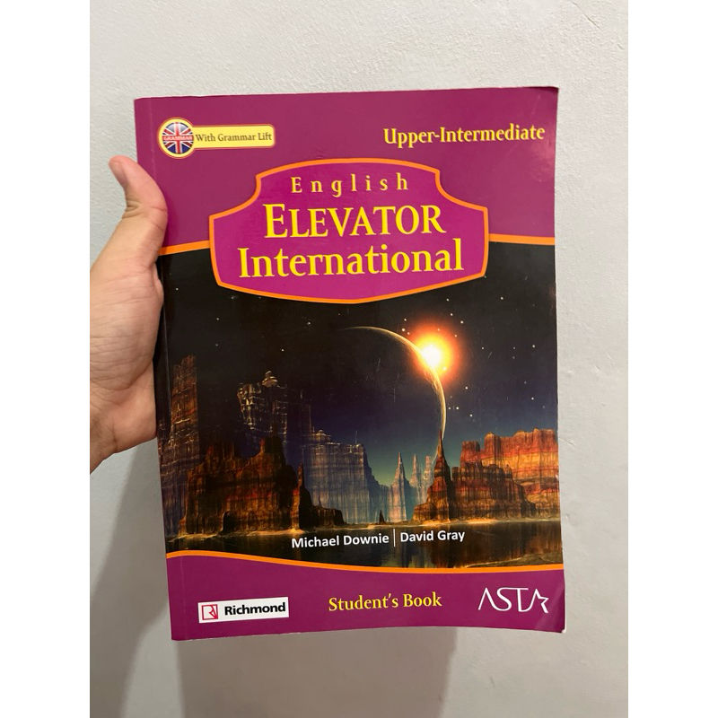 Jual buku English elevator international upper intermediate STUDENTS ...