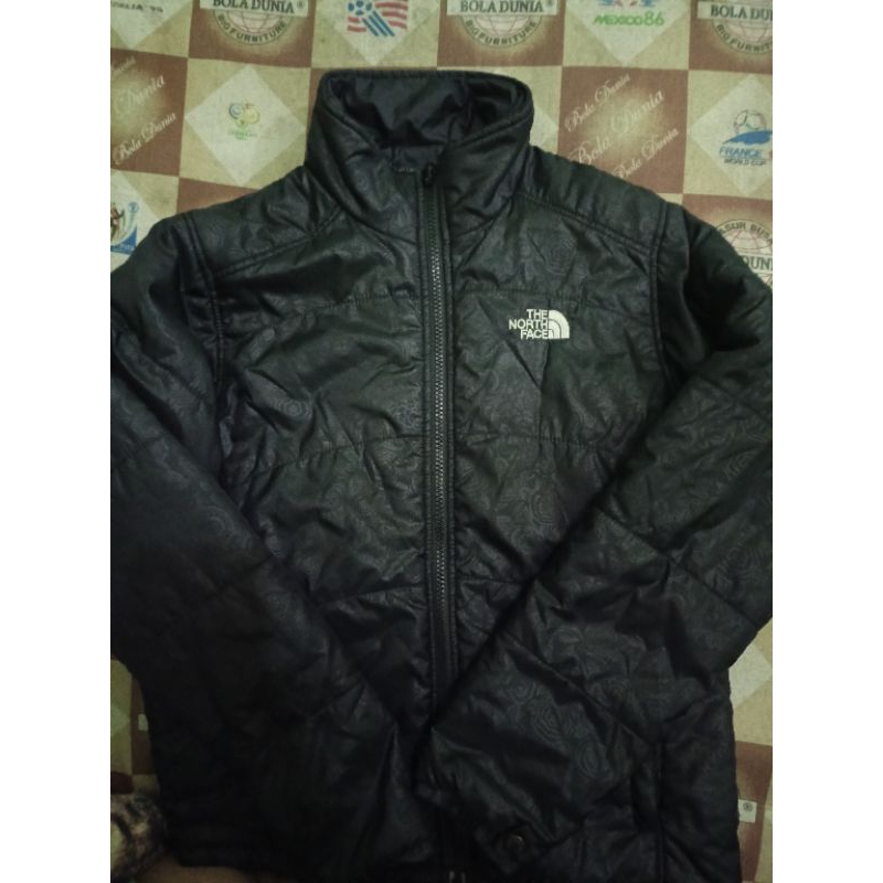 Jual puffer tnf second original | Shopee Indonesia