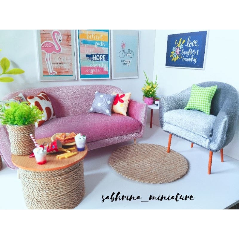 Jual Mainan Anak Perabotan Barbie Sofa Set SSX1 | Shopee Indonesia