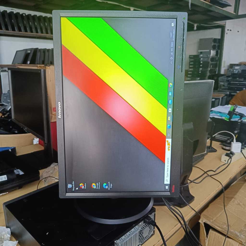 Jual Monitor Led Samsung 22 inc Full HD Hdmi bisa Potrait | Shopee ...