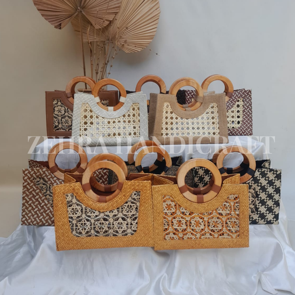 Jual Tas Hampers/Tas souvenir/Tas parcel/Tas bingkisan Etnik bahan ...