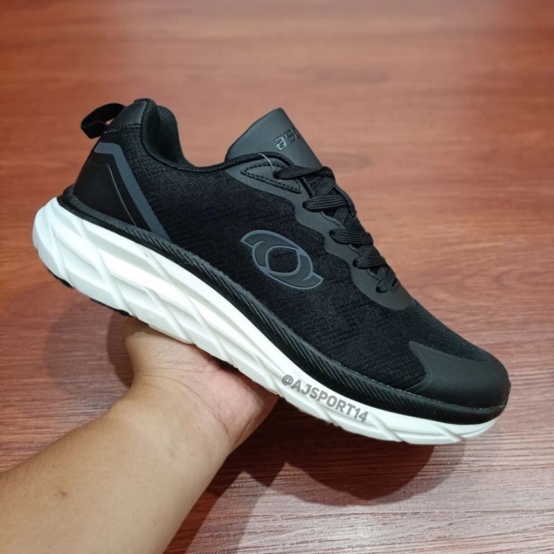 Jual Astec IAN Running Black/Sepatu Astec Running Lari Original Resmi ...