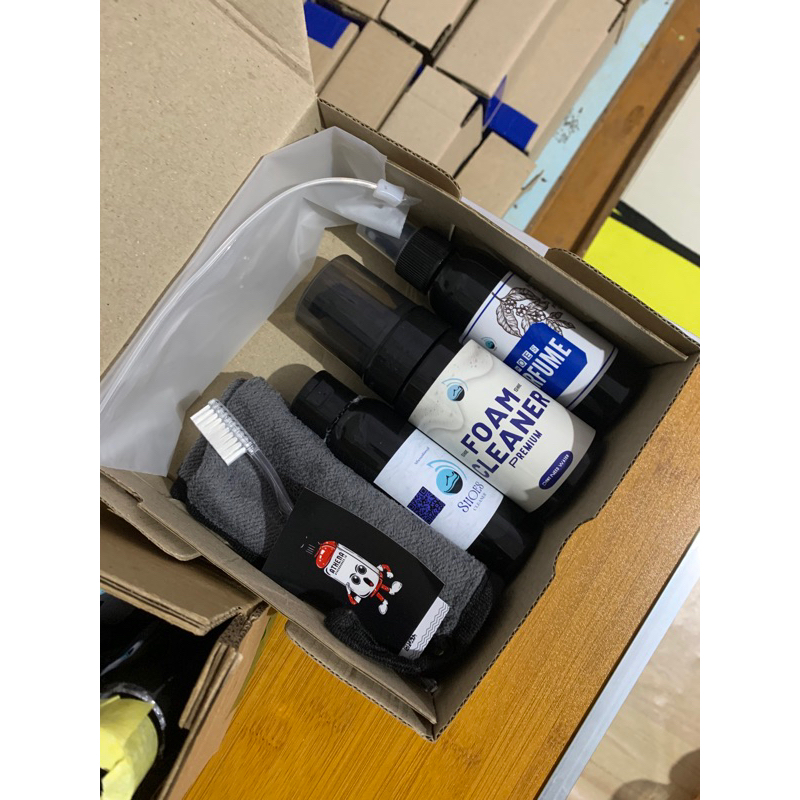 Jual PAKET LENGKAP CUCI SEPATU | Shopee Indonesia