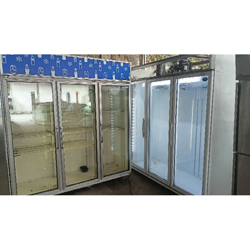 Jual SECOND/BEKAS SHOWCASE 3 PINTU MERK SANDENT | Shopee Indonesia