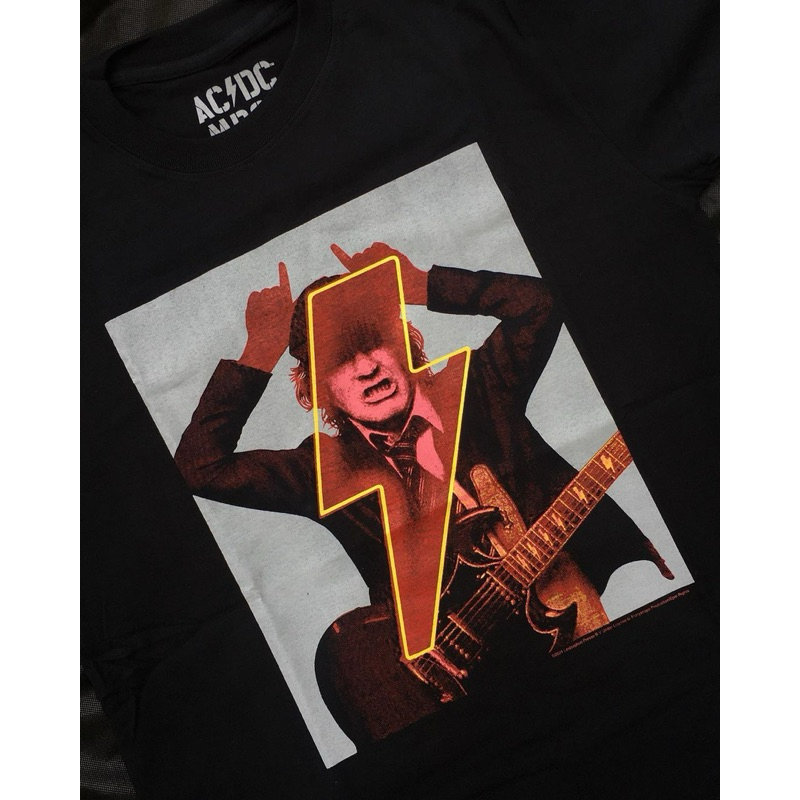 Jual KAOS BAND ACDC POWER UP ANGUS FINGER OFFICIAL MERCH | Shopee Indonesia