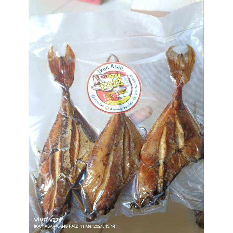 Jual ikan asap togek, kemasan 500gr isi 2-3 biji | Shopee Indonesia