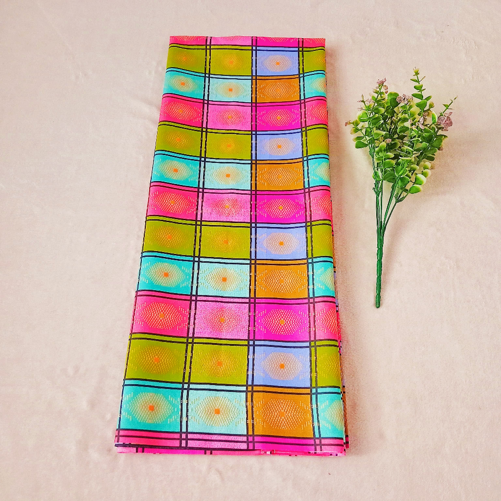 Jual Sarung Bugis Kotak Kadei Asli Sutra Makassar Hijau Kuning - Tenun ...