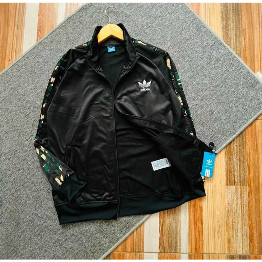 Jual Jaket Tracktop Pria Addidass Hitam Kasual Strip Logo Bordir Premium Sweater Pria Wanita ...