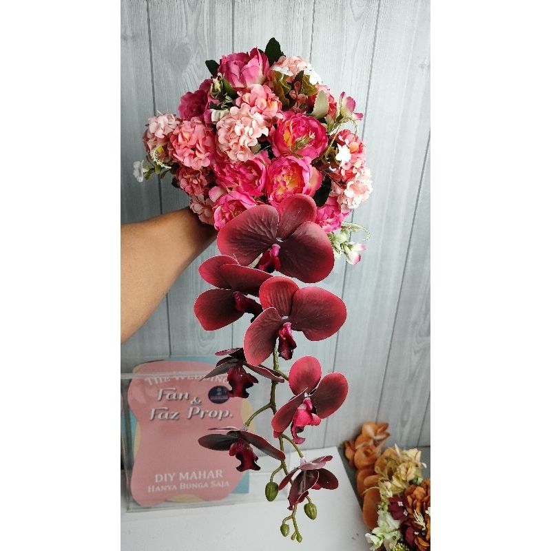 Jual HAND BOUQUET WEDDING BUKET PERNIKAHAN BUNGA JUNTAI CASCADE ORCHID ...