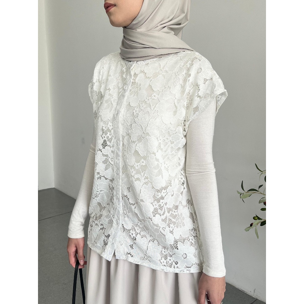 Jual GRACIAS LABEL - Caliya Top - Lace Brukat Atasan Wanita - Flower ...