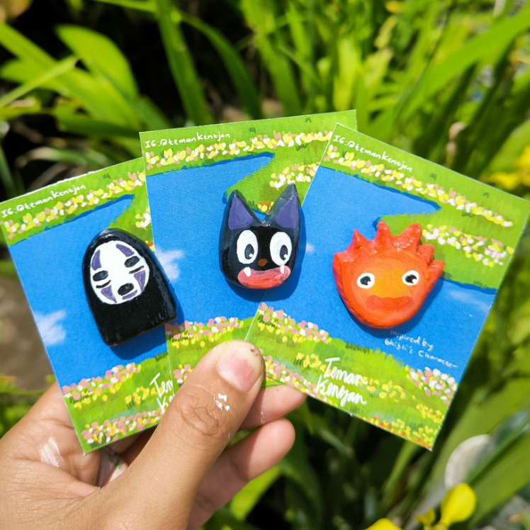 Jual Pin Clay | Ghibli Fanart | Shopee Indonesia