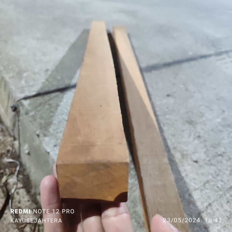 Jual Kaso Bantalan Rangka Decking Lantai Kayu Bengkirai Ulin 3 x 5 x ...