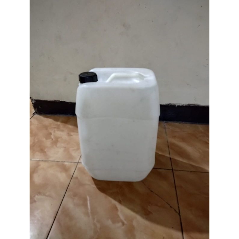 Jual jerigen 20 liter warna putih | Shopee Indonesia