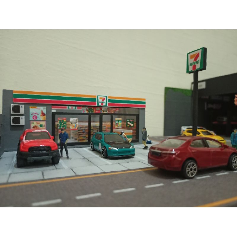 Jual Diorama 7 Eleven skala 1:64 untuk Mini GT, Tarmac, Inno64, Pop ...