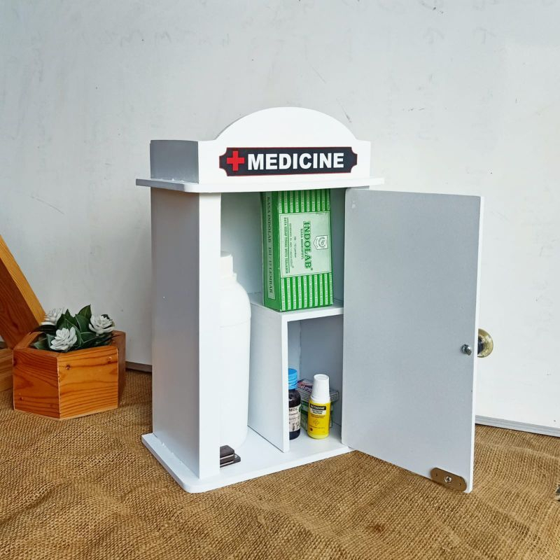 Jual PROMO!!! kotak Obat P3K dekorasi dinding tempat penyimpanan obat ...