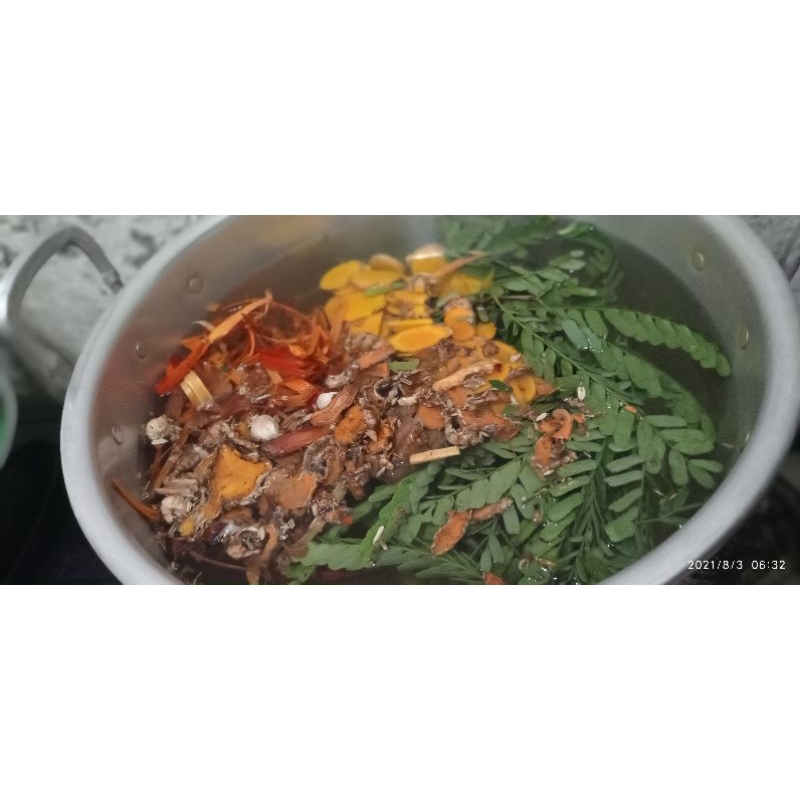 Jual REMPAH SINOM KHAS SIDOARJO (ada daun sinom segarnya) | Shopee ...
