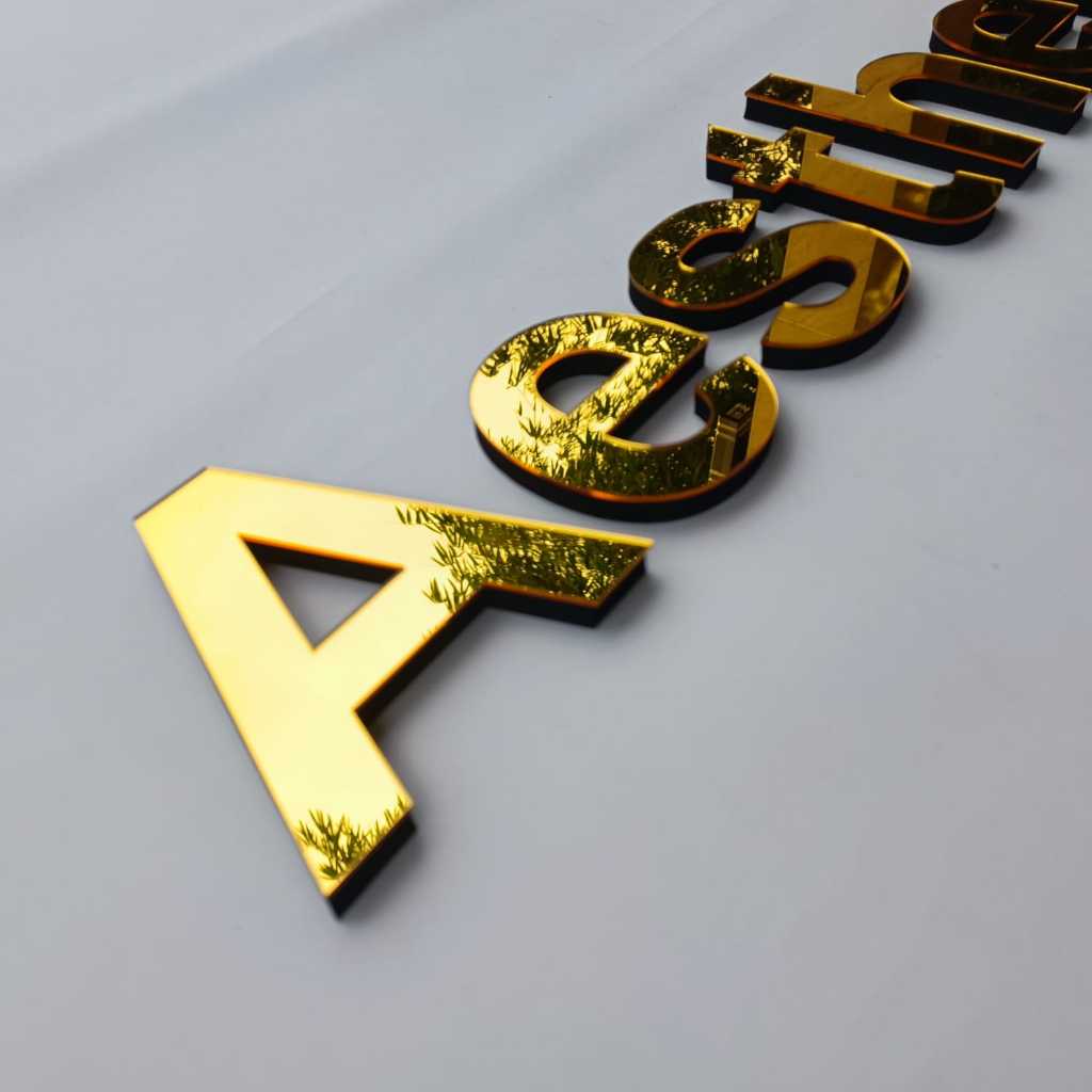 Jual Huruf Tulisan GOLD Akrilik Timbul Spon Hitam 1cm Angka Silver Nama ...