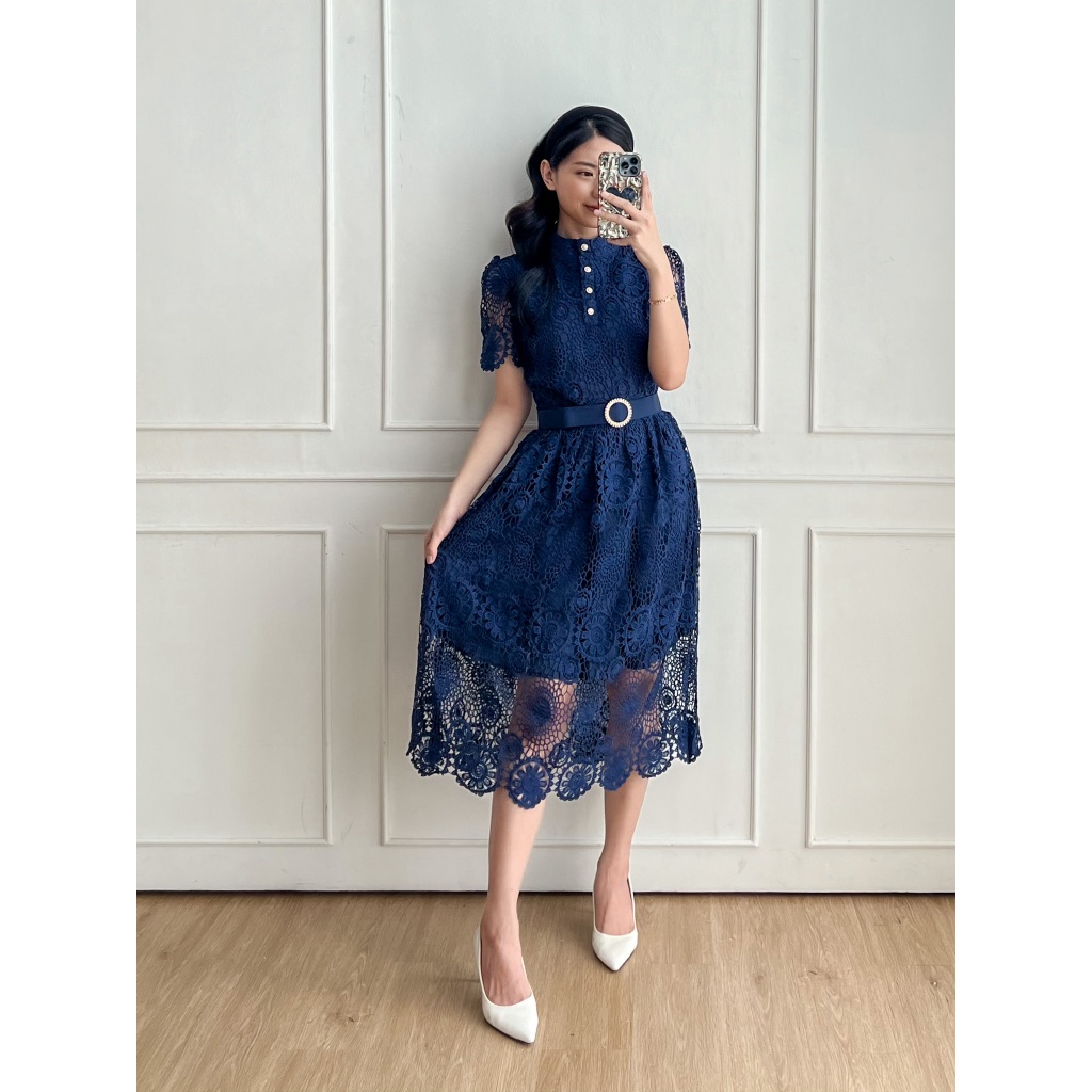 Jual DOLLA - Louis Dress Soft Brukat Navy Midi Dress | Shopee Indonesia