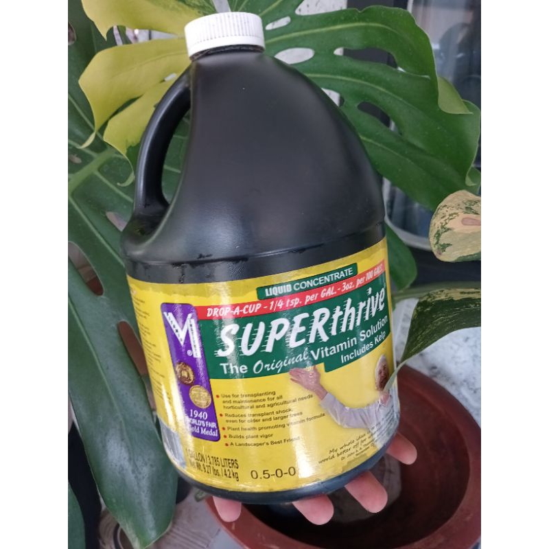 Jual Superthrive Original 1 galon 3,785 liter (5kg) | Shopee Indonesia